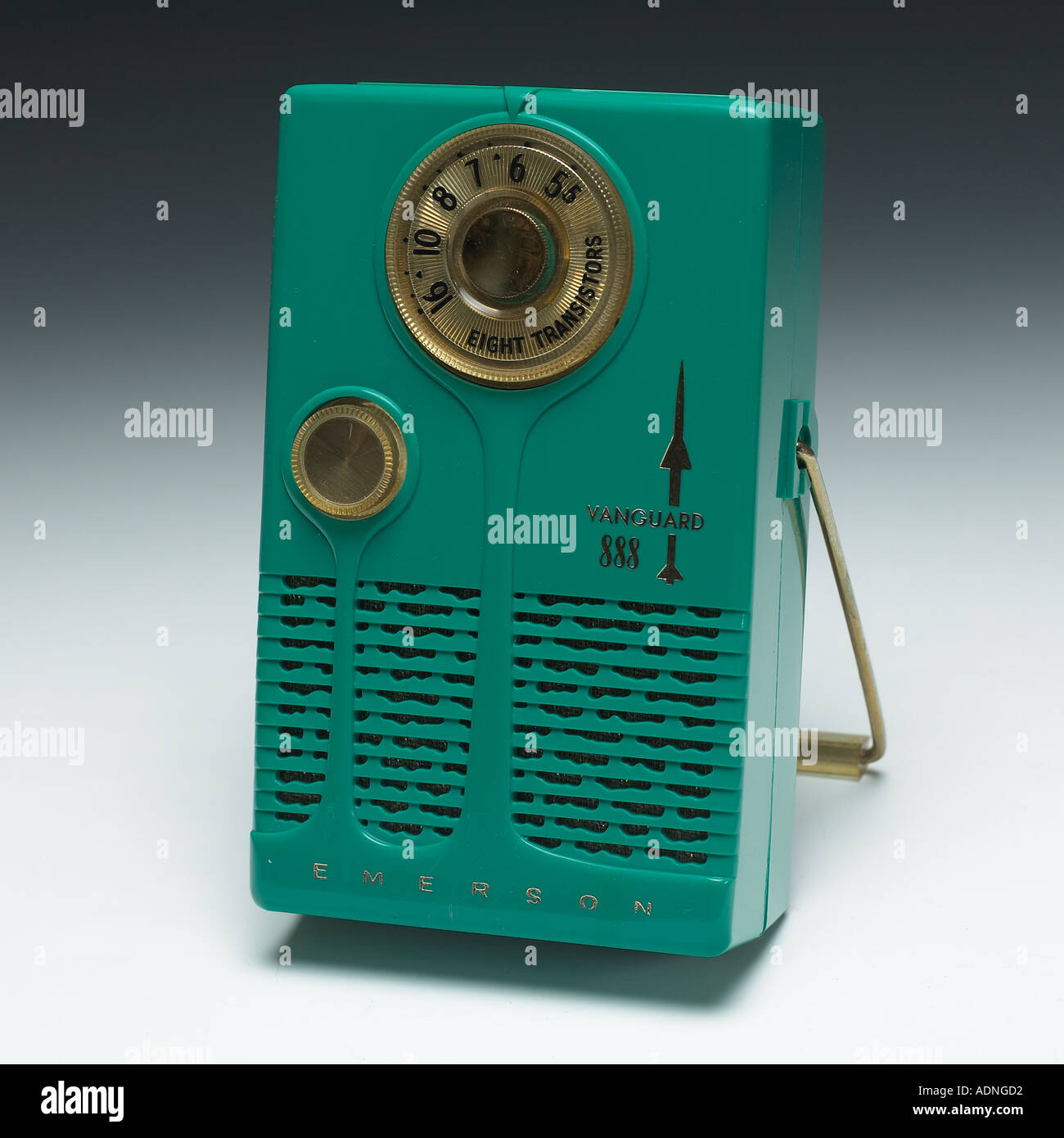 Emerson transistor radio hi-res stock photography and images - Alamy