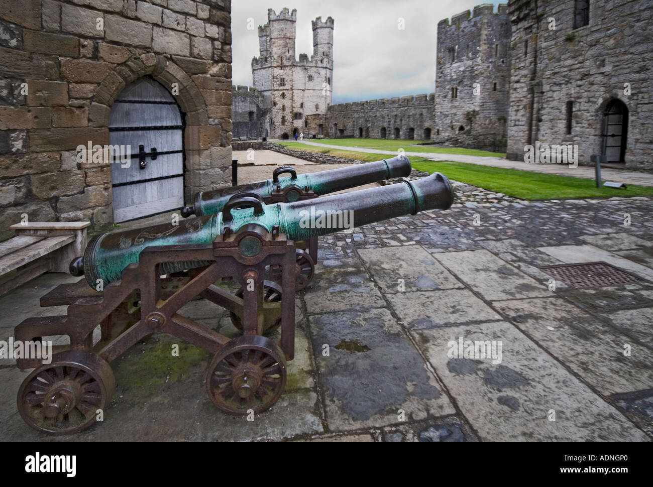 Carnarvon Castle wales Stock Photo - Alamy