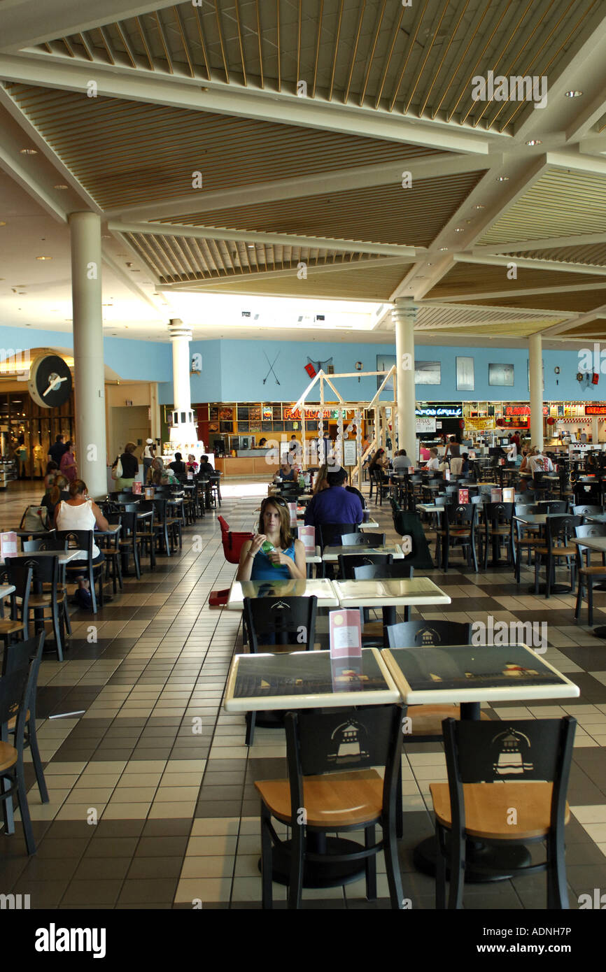 Gobble burger hi-res stock photography and images - Alamy