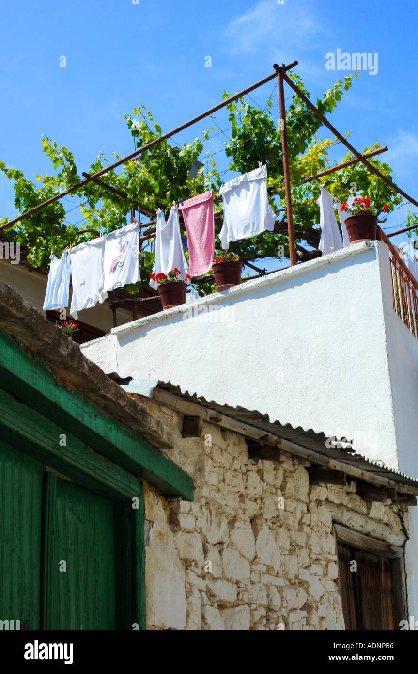 Laundry drying on rooftop clothes line hi-res stock photography and ...