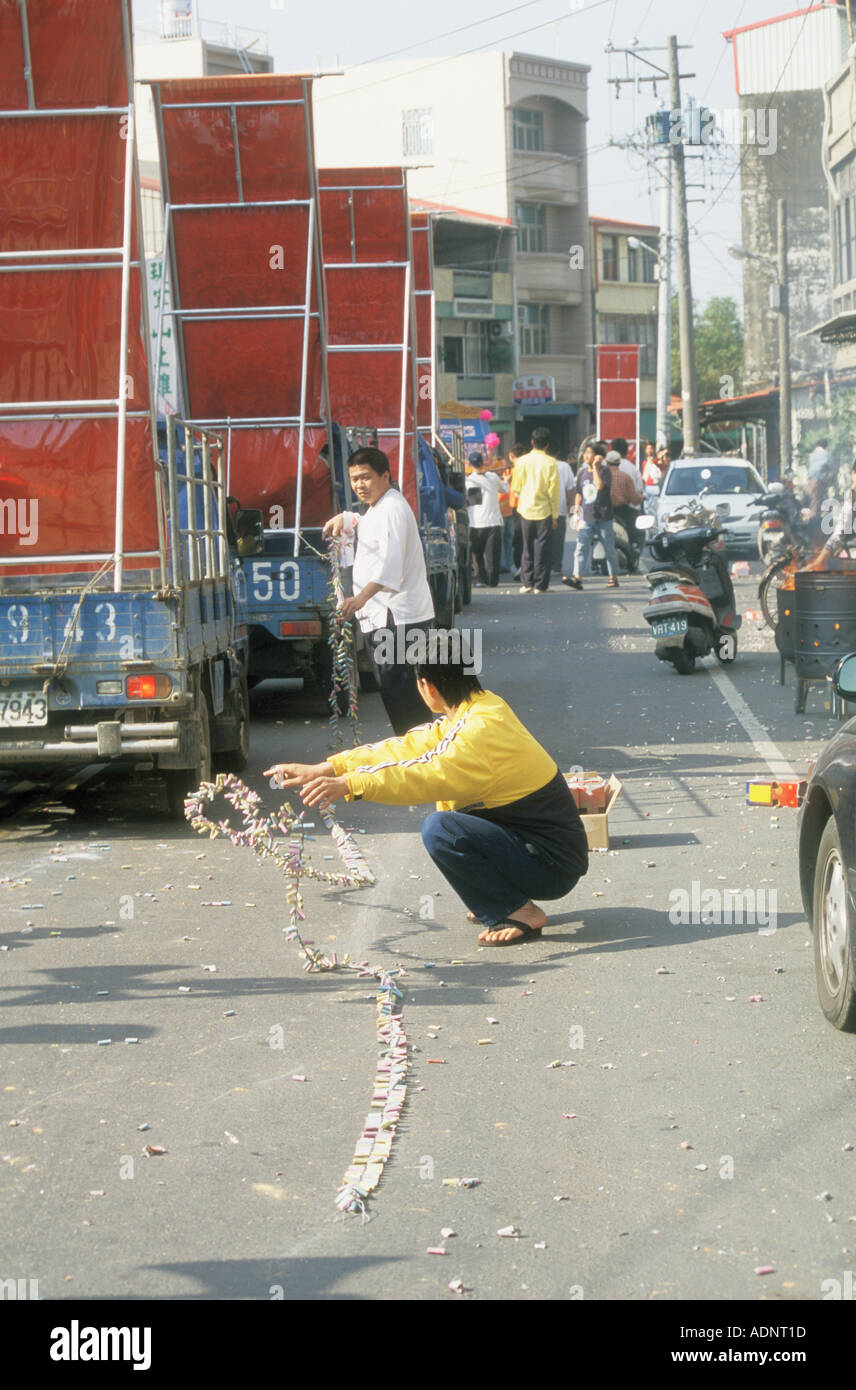 Taiwan Men Lighting Firecrackers Yenshui Festival Chinese New Year ...