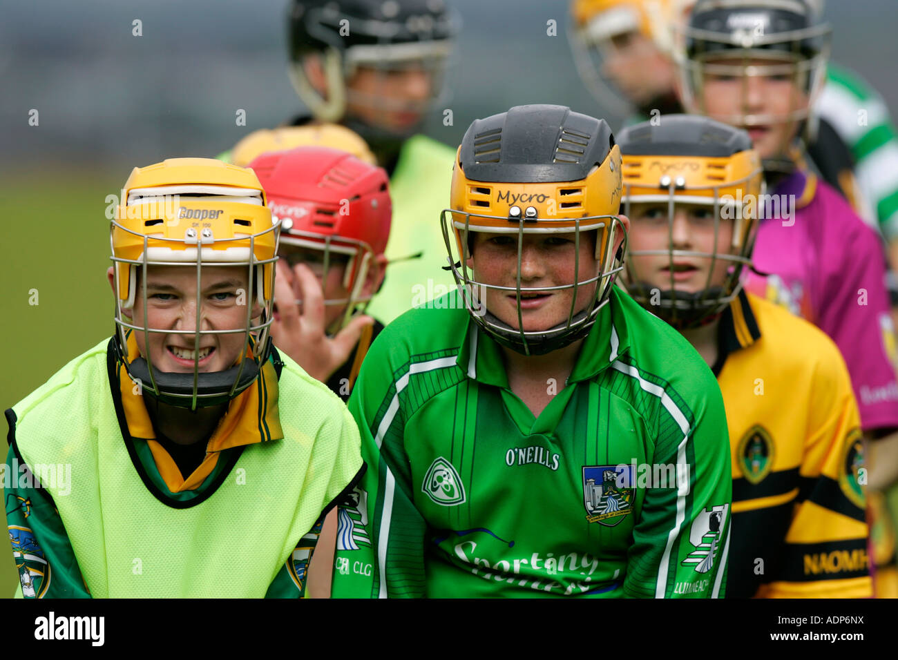 Gaa hurling irish sport hi-res stock photography and images - Alamy