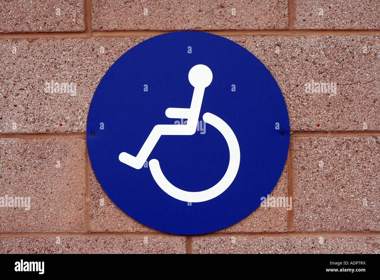 Pictorial warning sign hi-res stock photography and images - Alamy