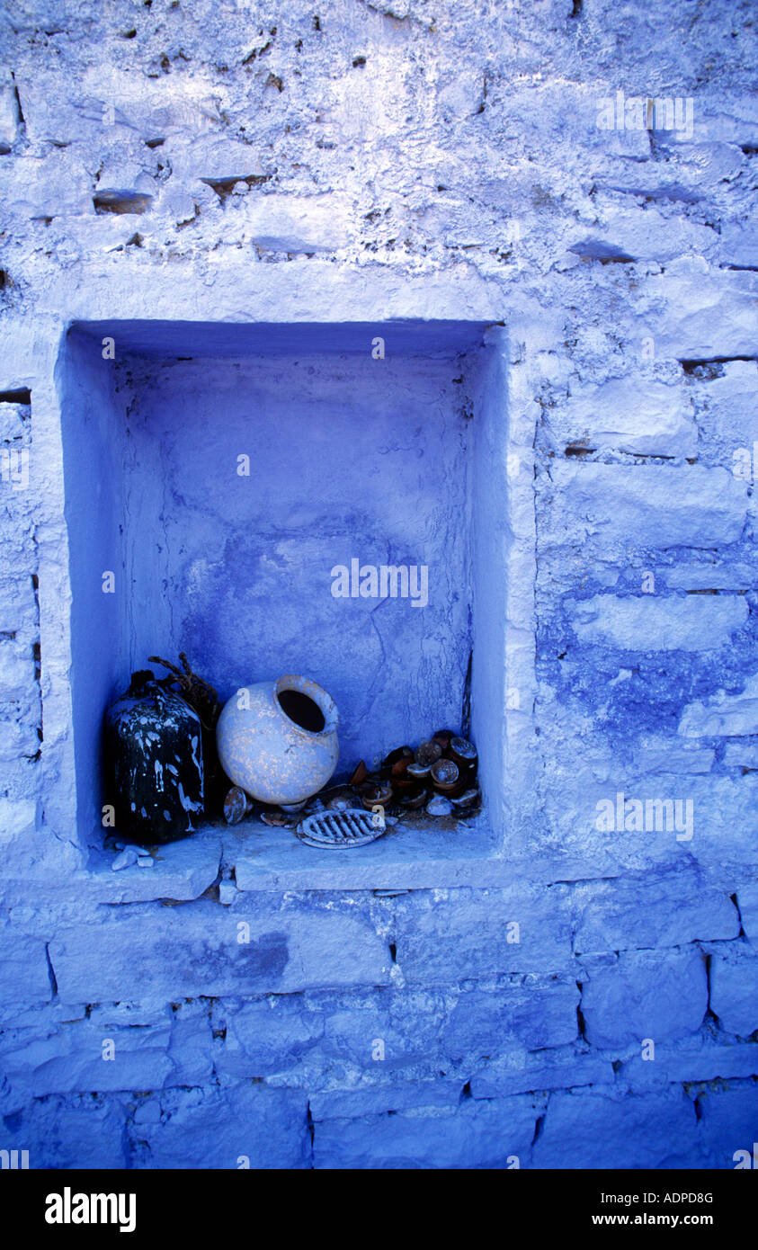 Blue jug in a blue wall, Osian, Rajasthan, India Stock Photo - Alamy
