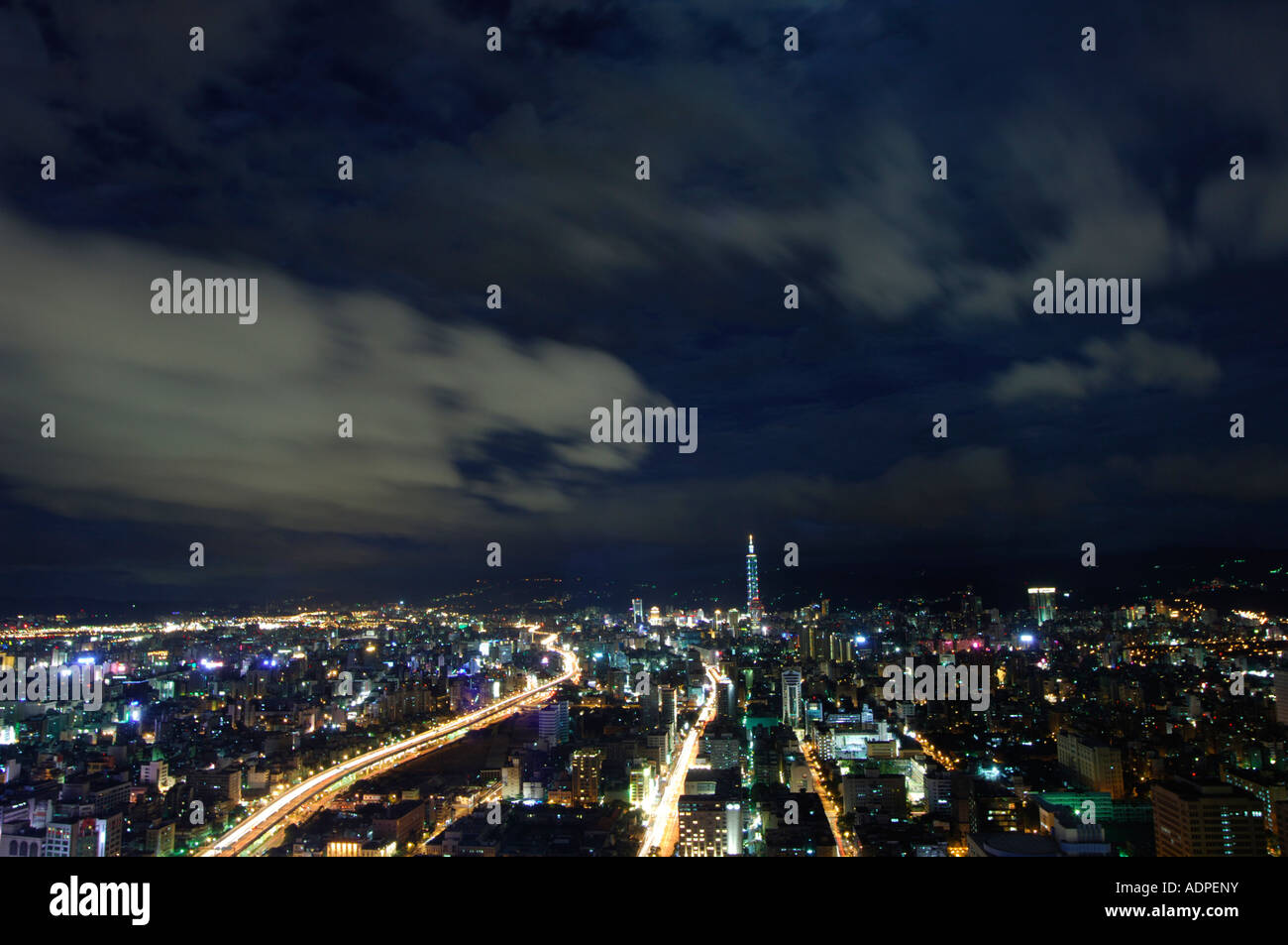 Taipei 101 observatory hi-res stock photography and images - Alamy