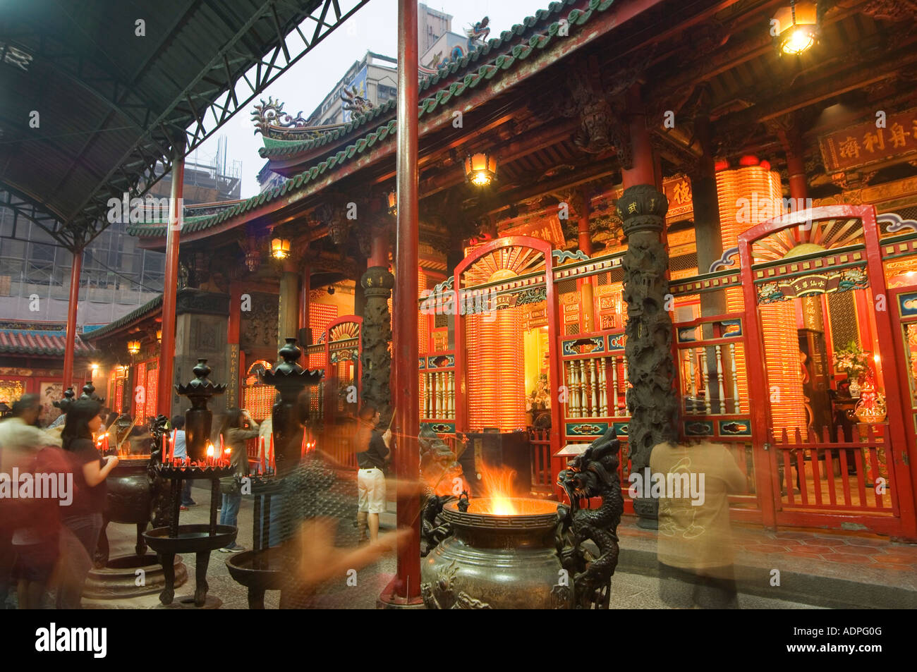 Longshan Temple evening Taipei city Taiwan China Stock Photo - Alamy