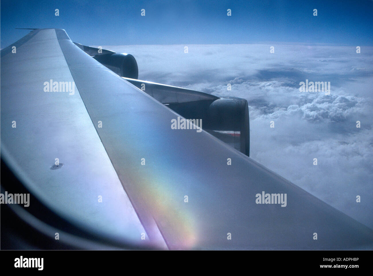 Clouds and aeroplane wing hi-res stock photography and images - Alamy