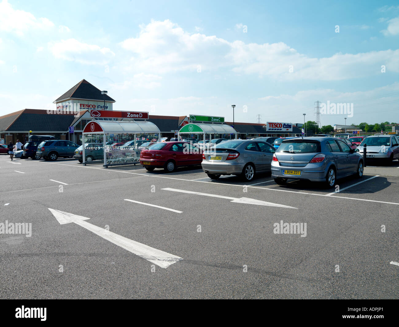 Supermarket Exterior Tesco Extra Cheam Surrey England Stock Photo - Alamy