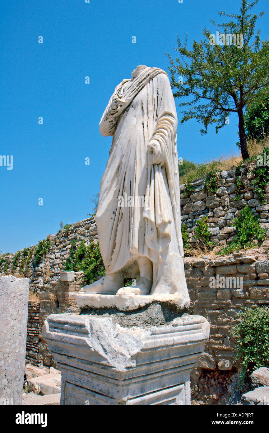 Sculptures on the Curetes Street, Ephesus, Turkey Stock Photo - Alamy