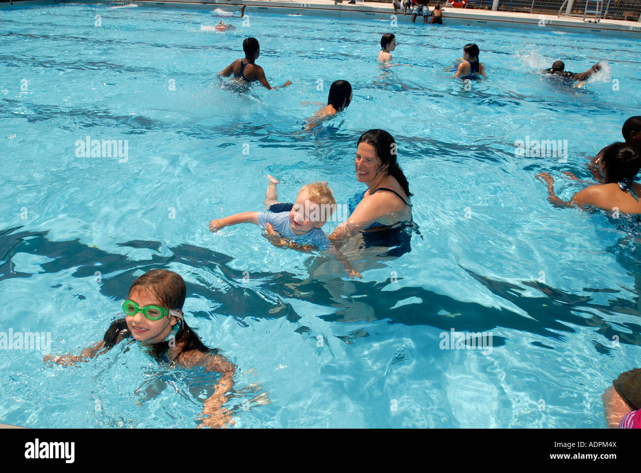Floating pool barge hi-res stock photography and images - Alamy