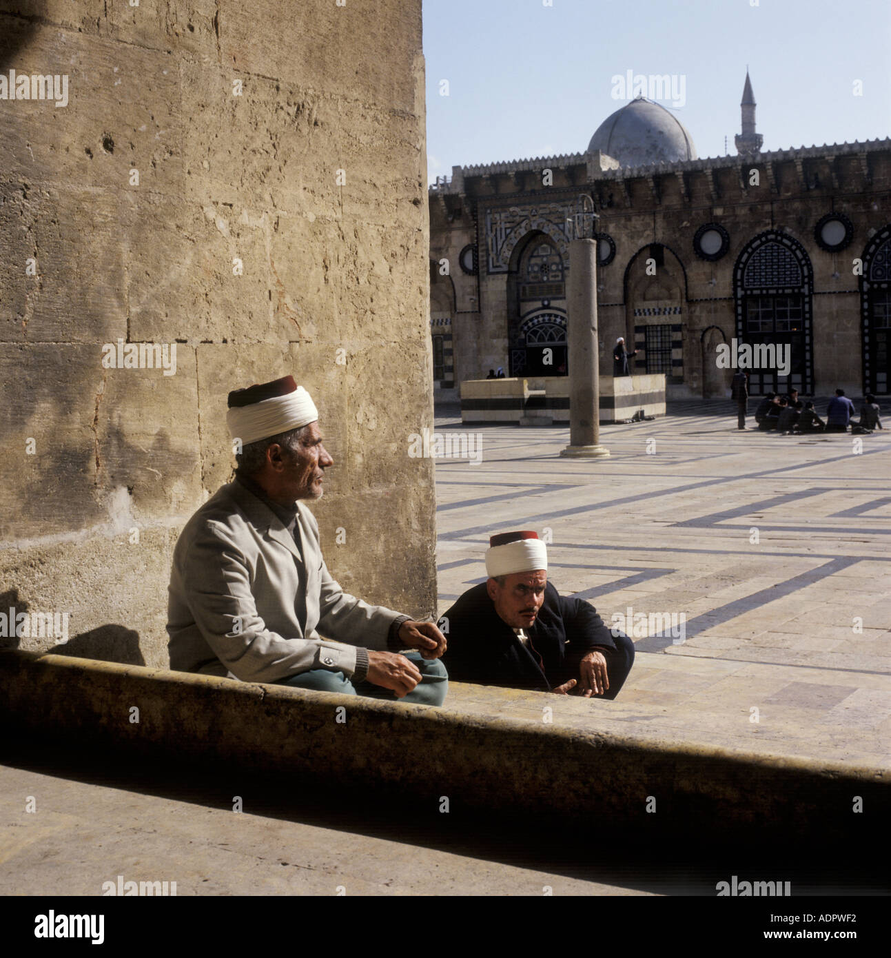 Courtyard great mosque aleppo hi-res stock photography and images - Alamy