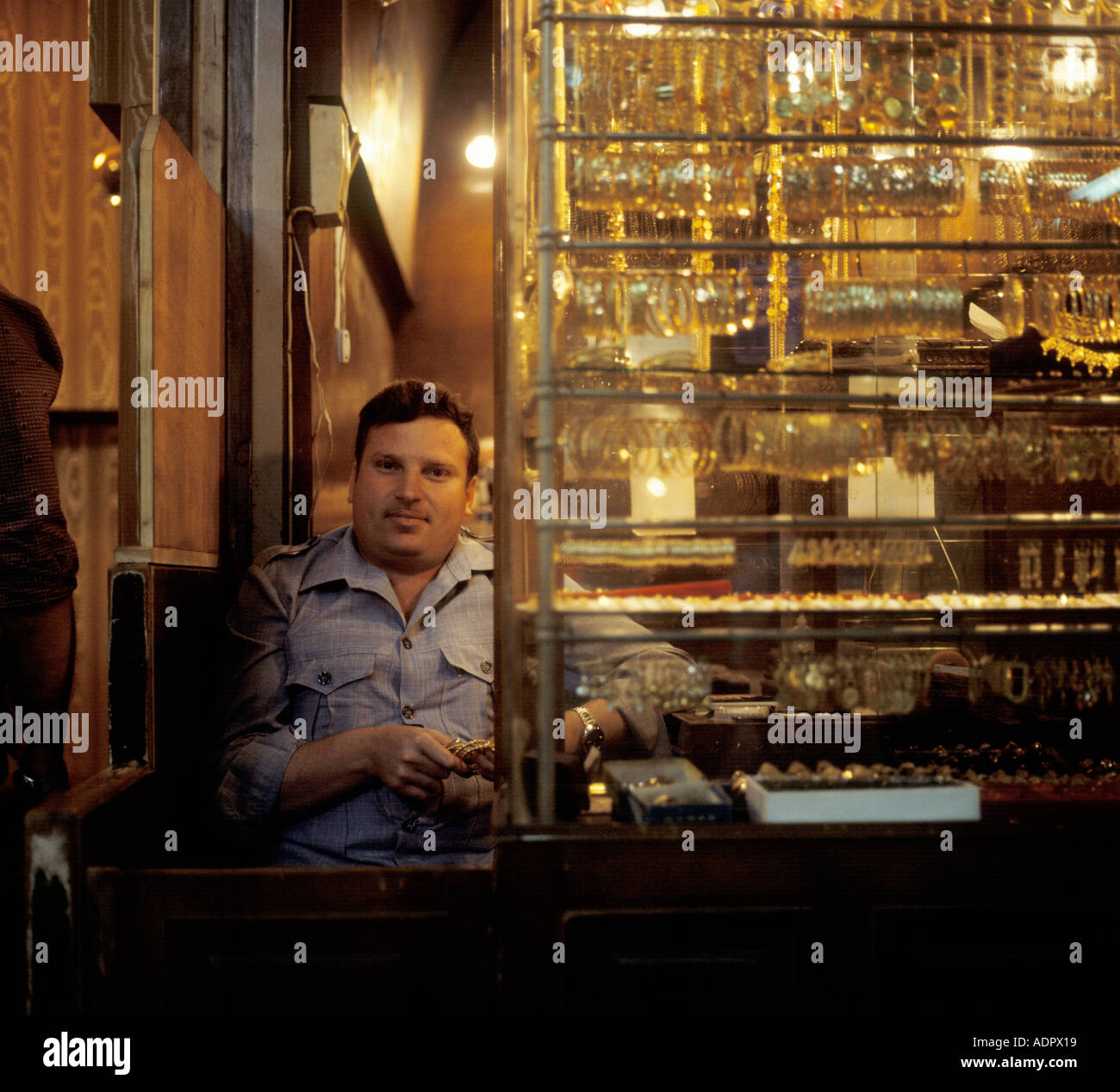 Gold merchant hi-res stock photography and images - Alamy