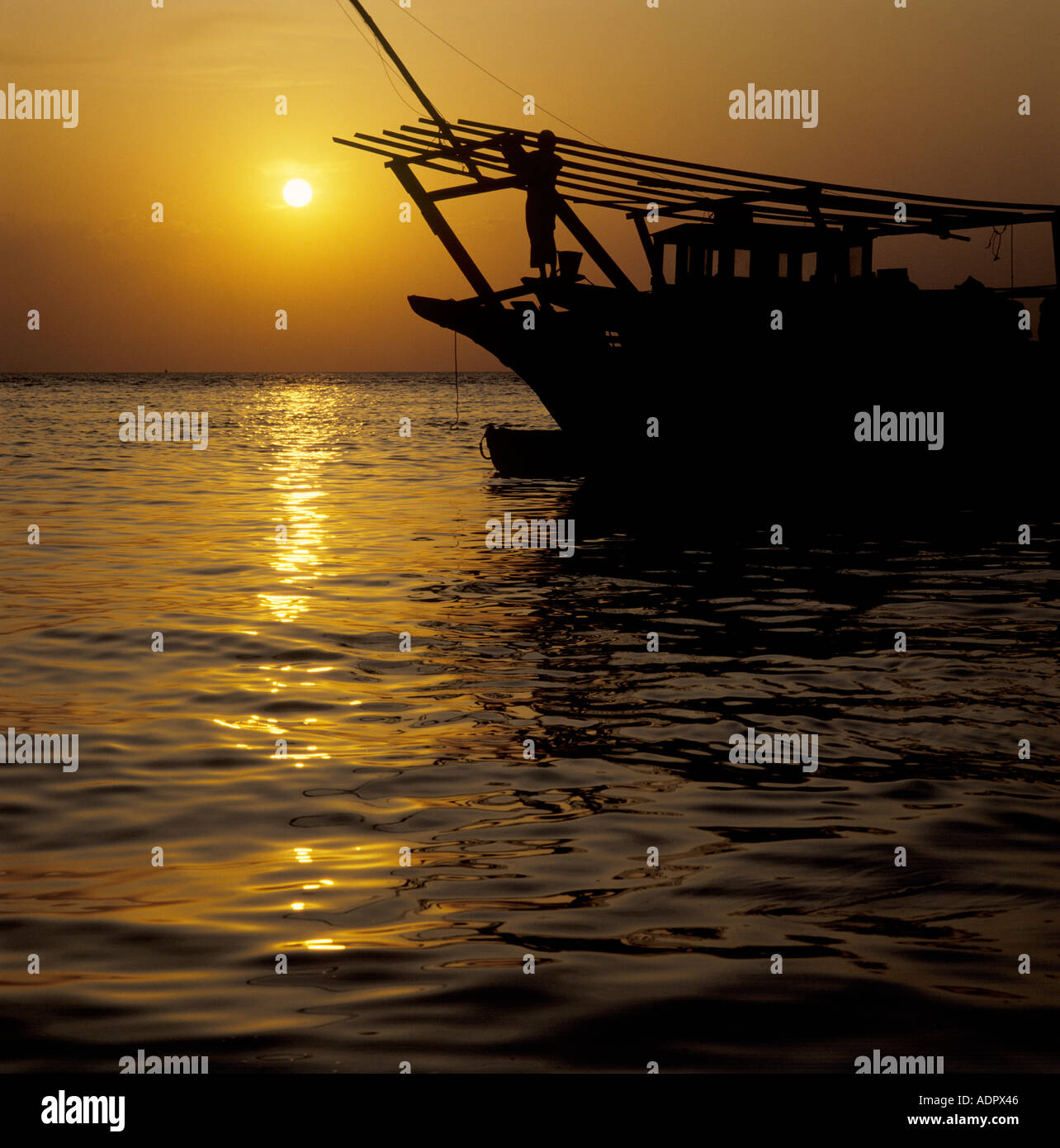 Traditional boat of bahrain hi-res stock photography and images - Alamy