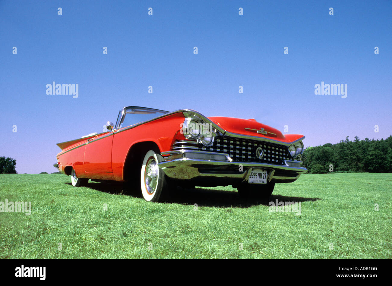 Antique blue convertible car hi-res stock photography and images - Alamy