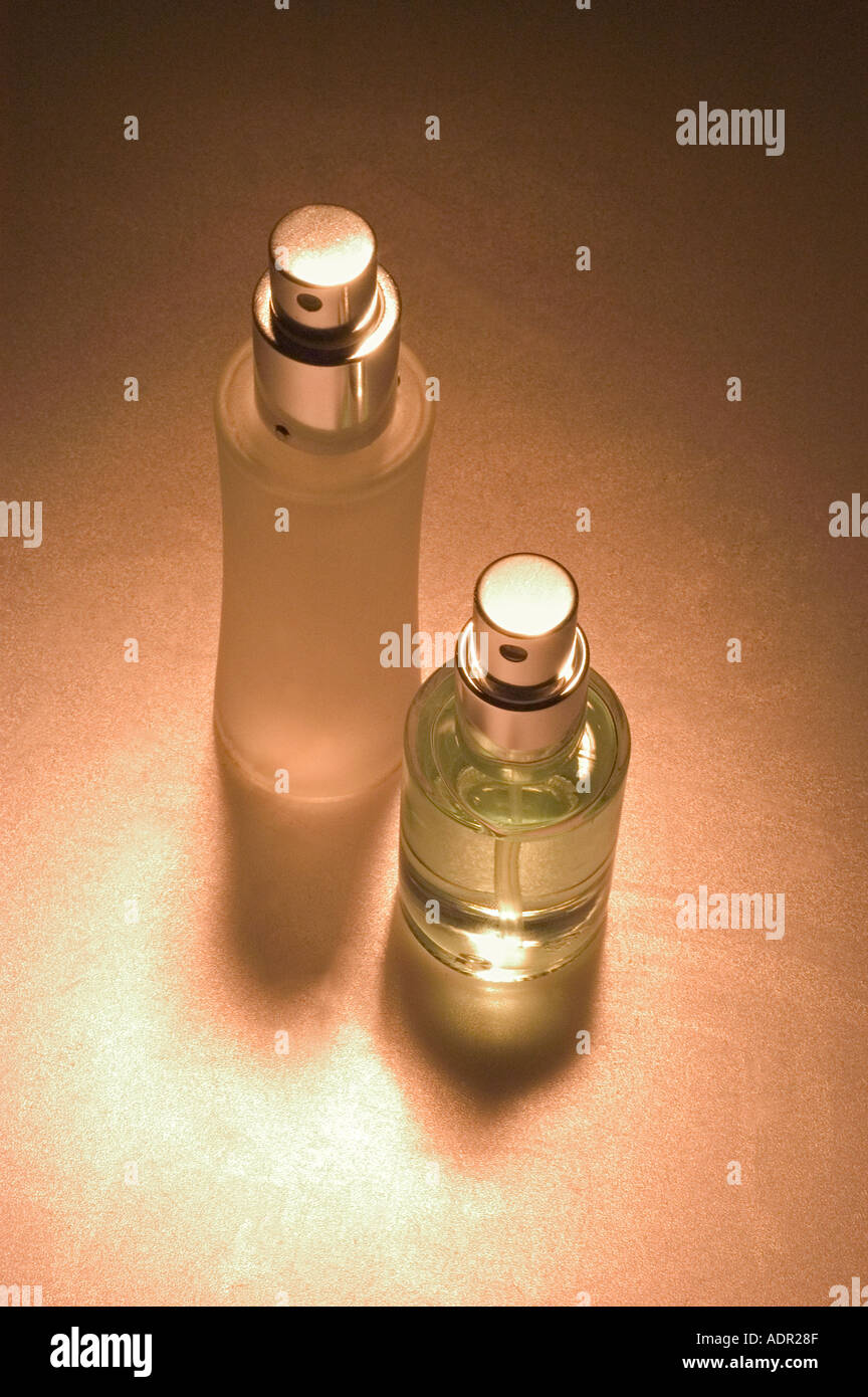 Perfumes parfum hi-res stock photography and images - Alamy