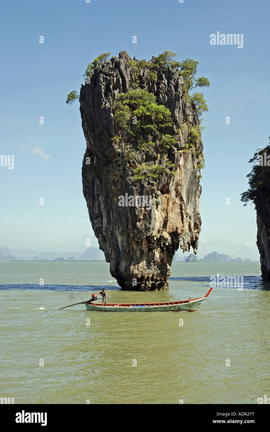 James Bond rock, Thailand, Ao Phang-Nga National Park Stock Photo - Alamy