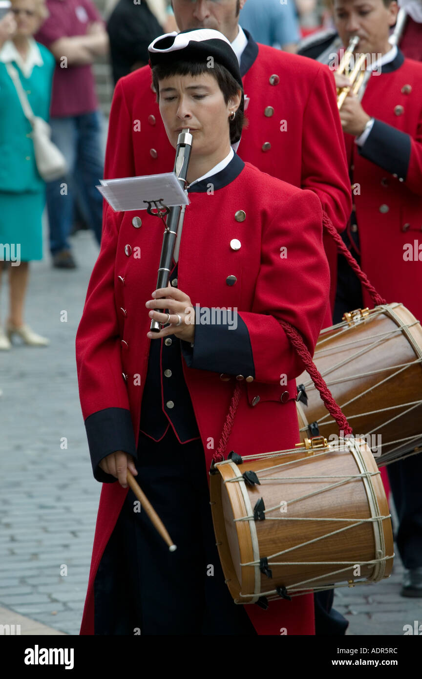 Basque musicians parade before traditional Basque folk dances Plaza ...