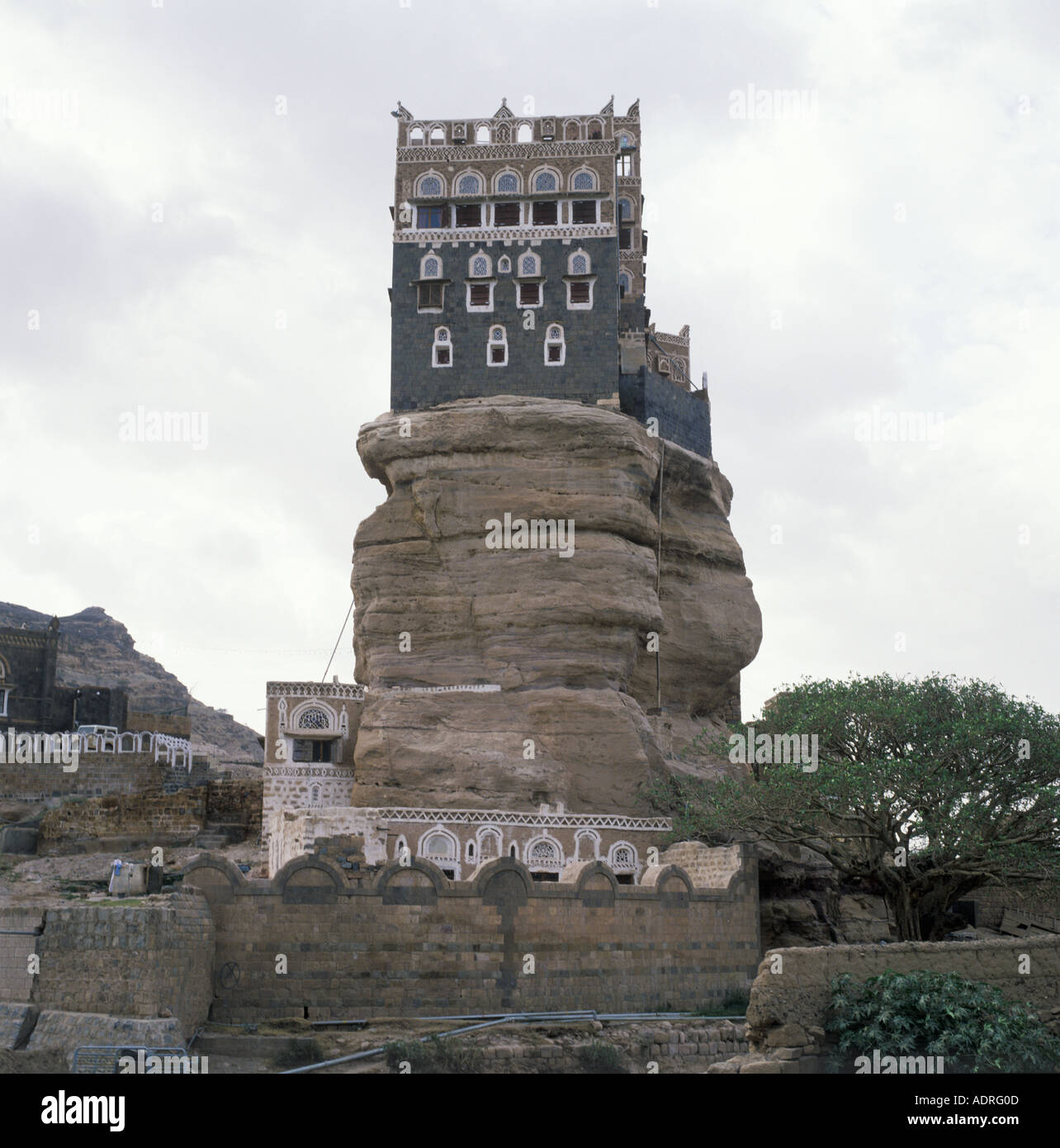 Dahr hi-res stock photography and images - Alamy