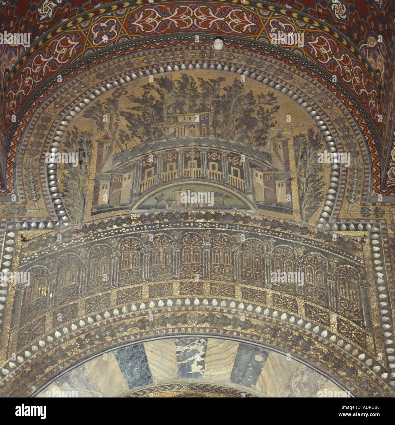Umayyad mosque damascus mosaics hi-res stock photography and images - Alamy