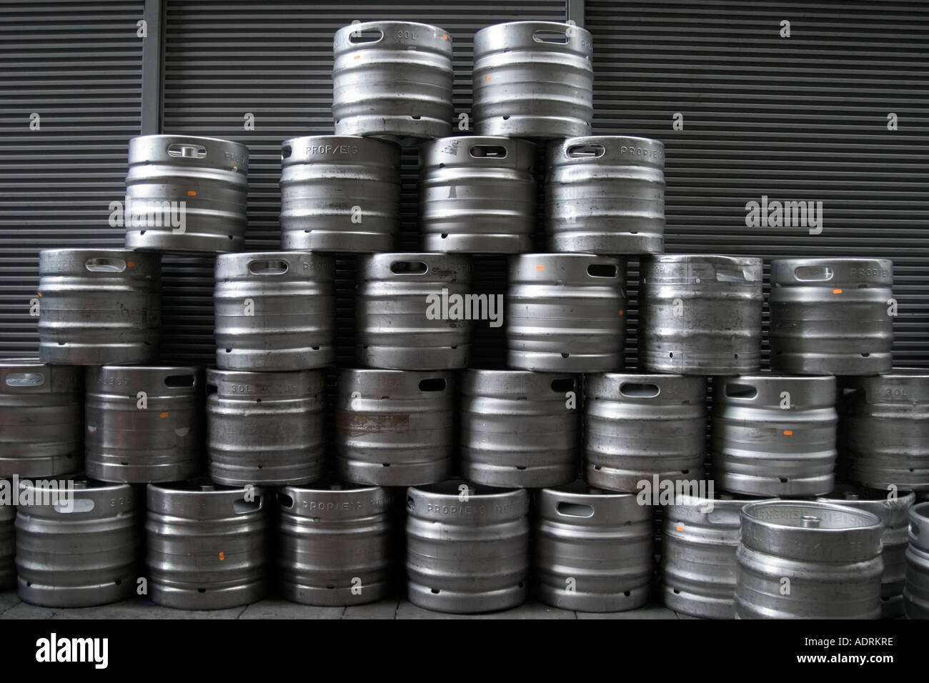 Stacked barrels pyramid hi-res stock photography and images - Alamy