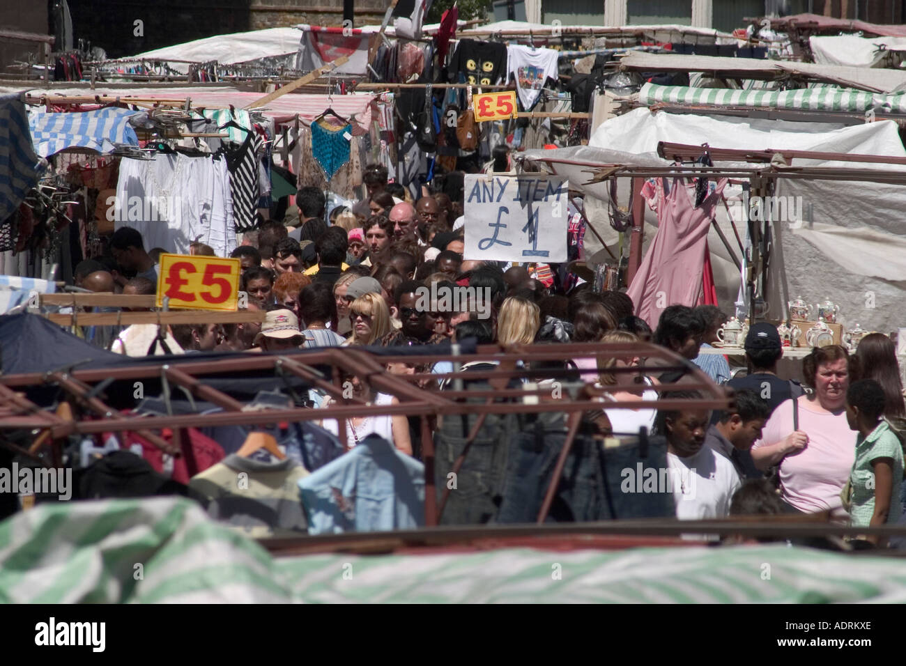 Middlesex street london hi-res stock photography and images - Alamy