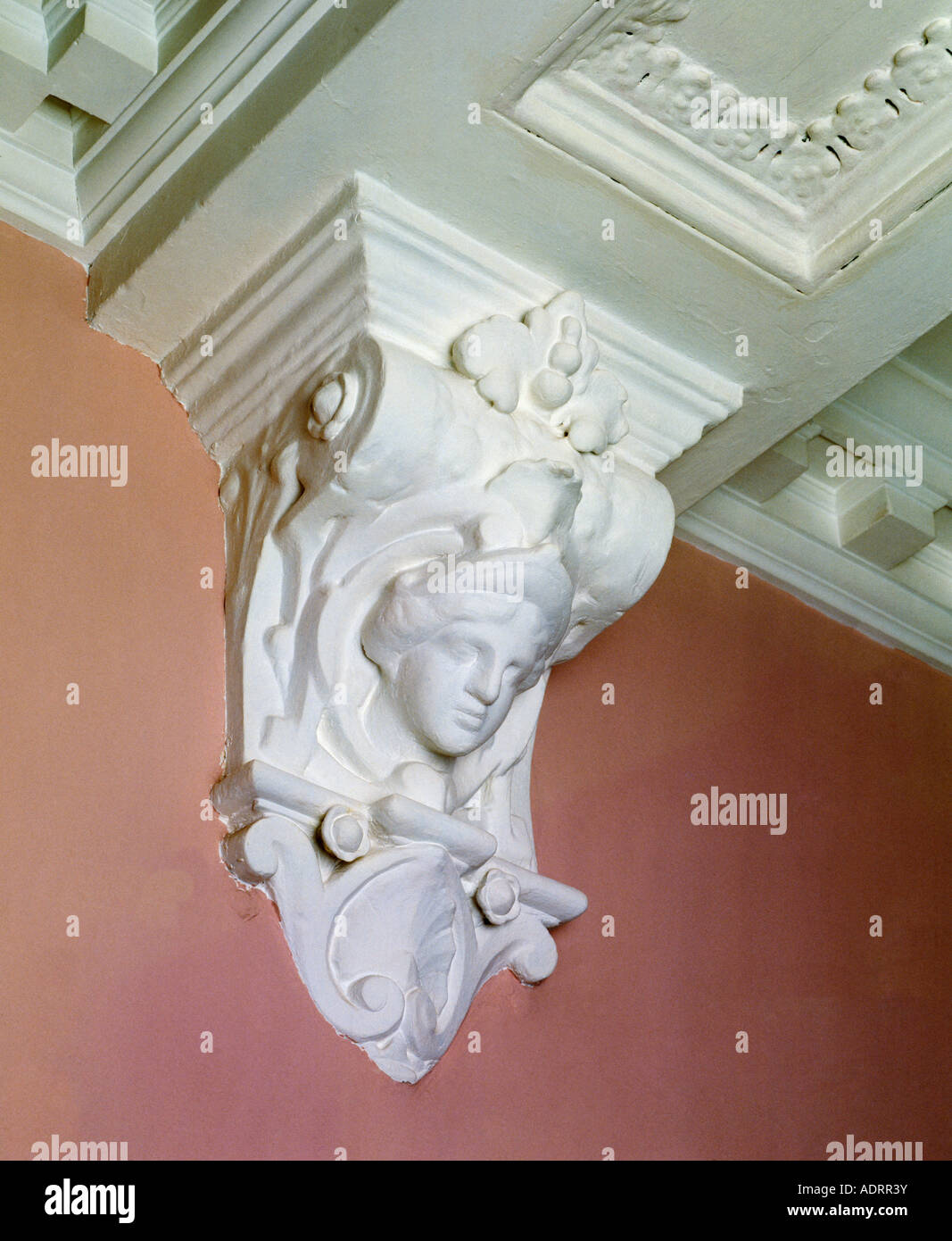 Corbel Ceiling High Resolution Stock Photography and Images - Alamy