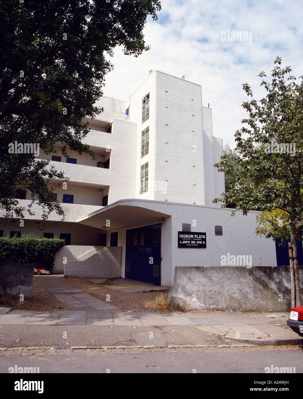 Isokon building hi-res stock photography and images - Alamy