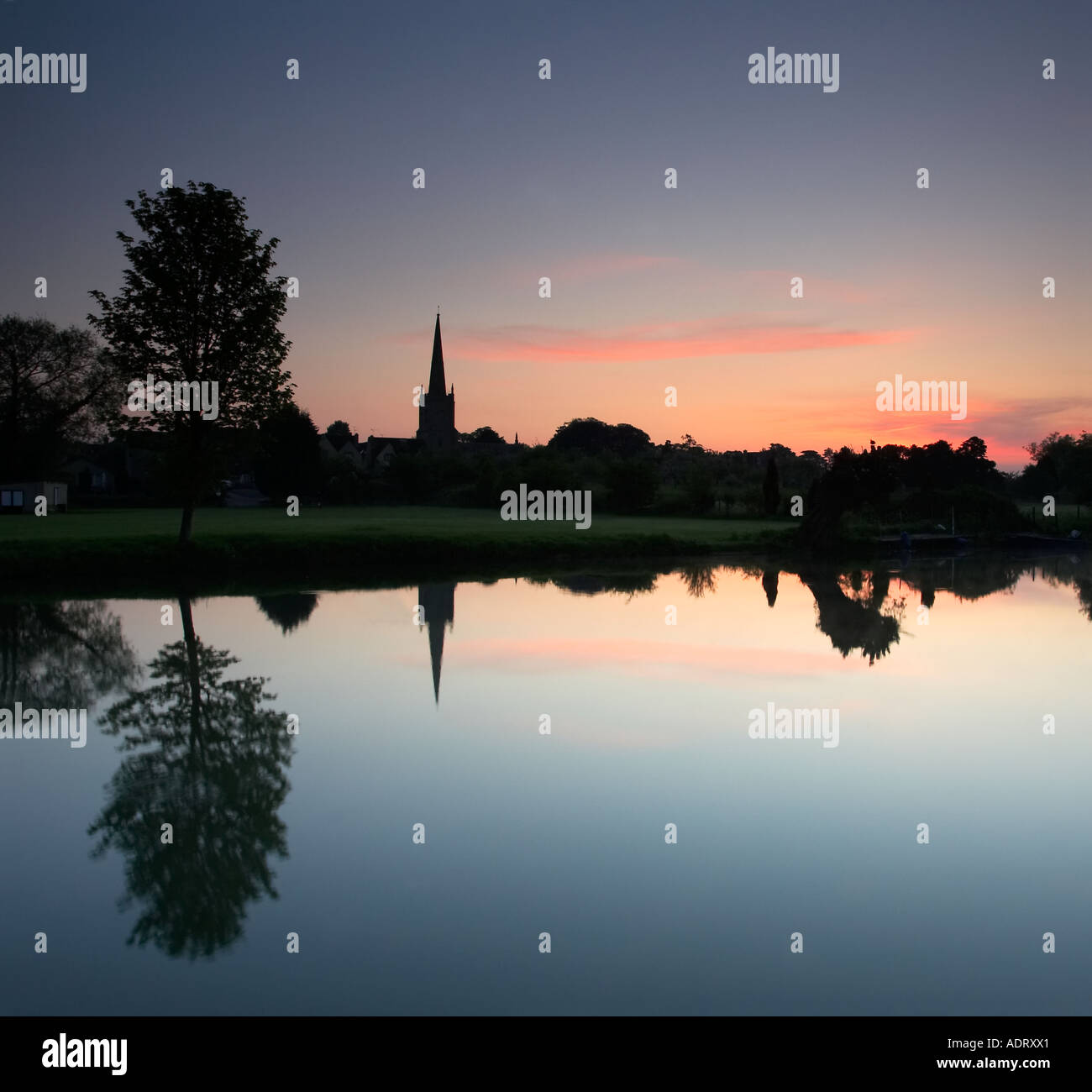 Lechlade England United Kingdom St Lawrence's Church Stock Photo - Alamy