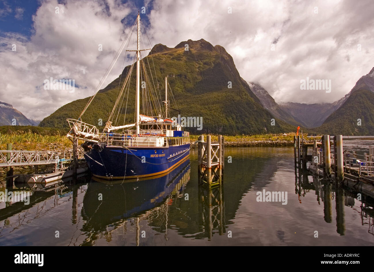 Milford sound boat harbour hi-res stock photography and images - Alamy