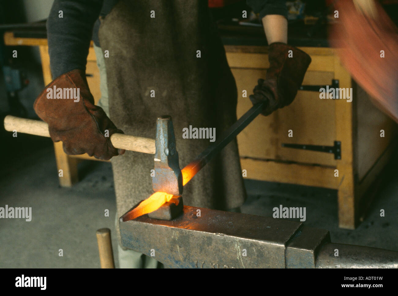 Anvils hi-res stock photography and images - Alamy