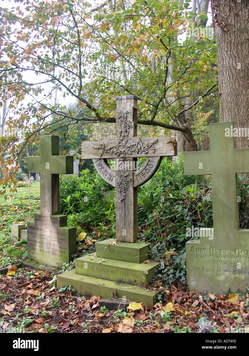 Old Wooden Cross Grave Marker High Resolution Stock Photography and ...