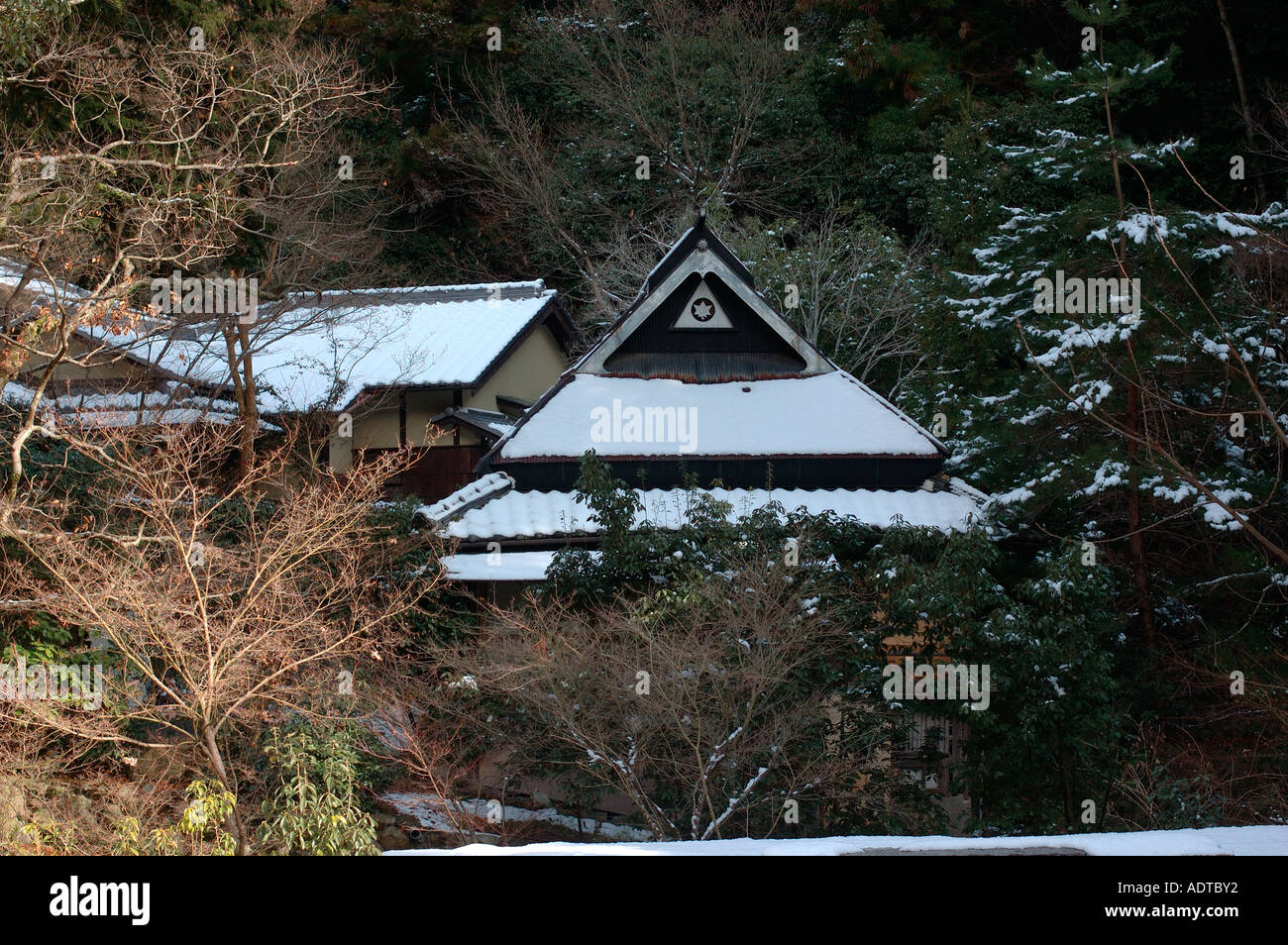 Temple in Minoh Park Osaka Japan Stock Photo - Alamy