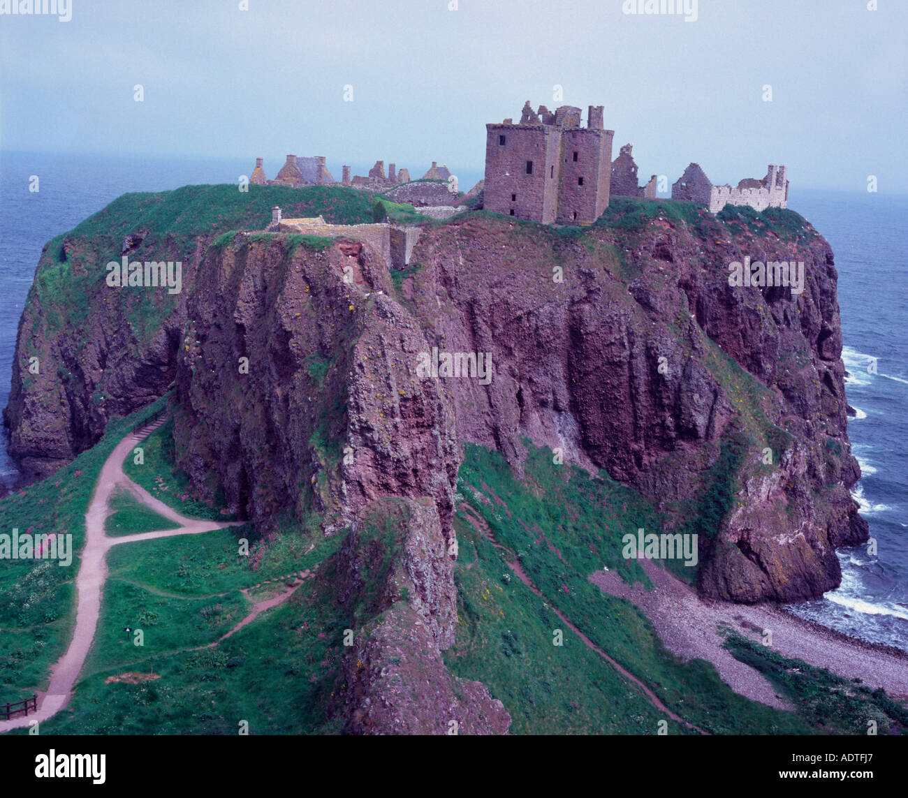 Dunnottar Castle, Stonehaven, Aberdeenshire, Scotland, UK Stock Photo ...