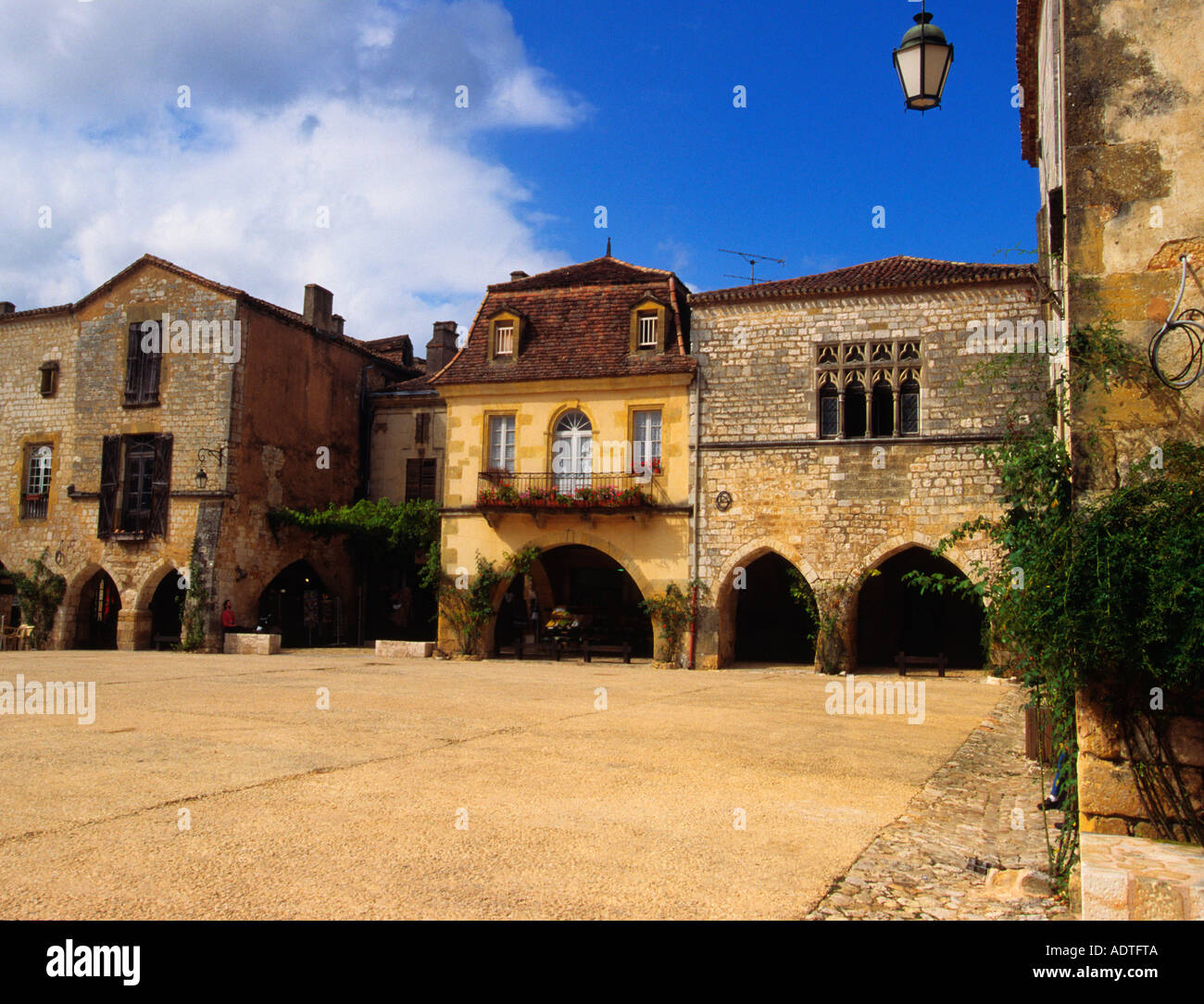 Bastide style houses hi-res stock photography and images - Alamy