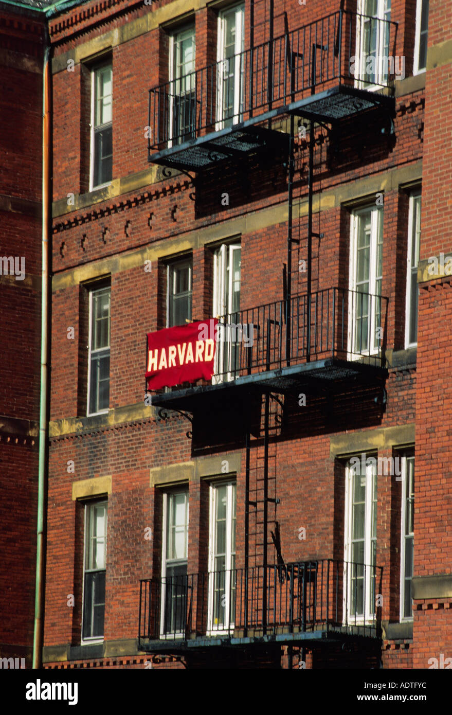 Harvard university banner hi-res stock photography and images - Alamy