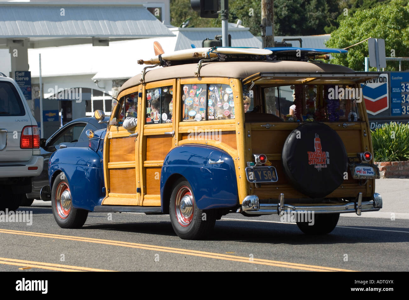 Woody Car Surf