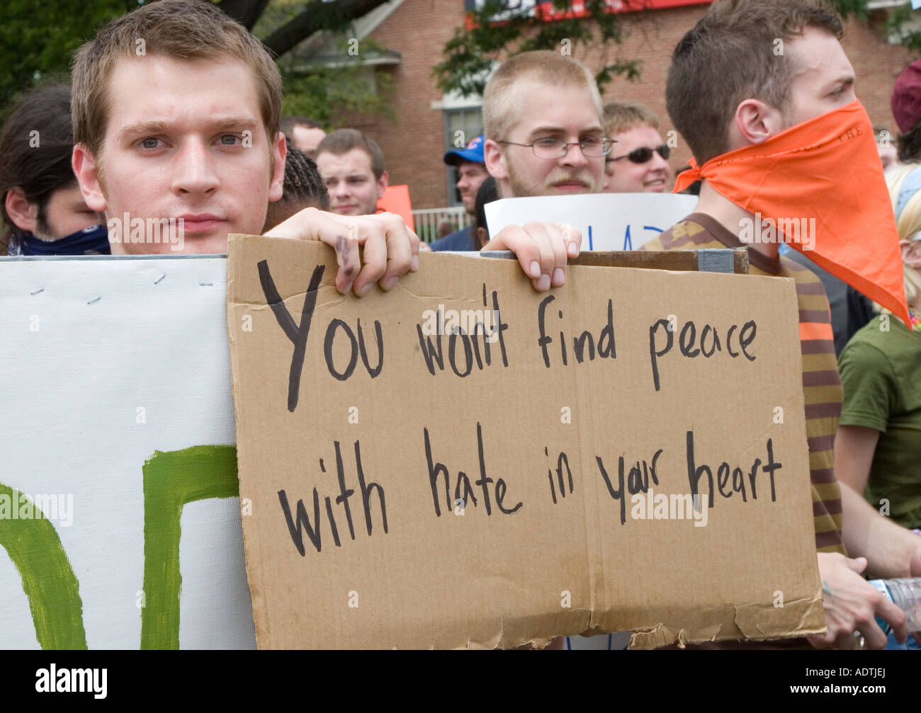 Anti nazi demonstration hi-res stock photography and images - Alamy
