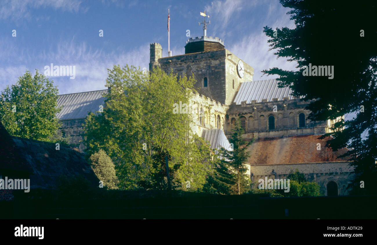 Romsey Abbey Hampshire in Spring Stock Photo - Alamy