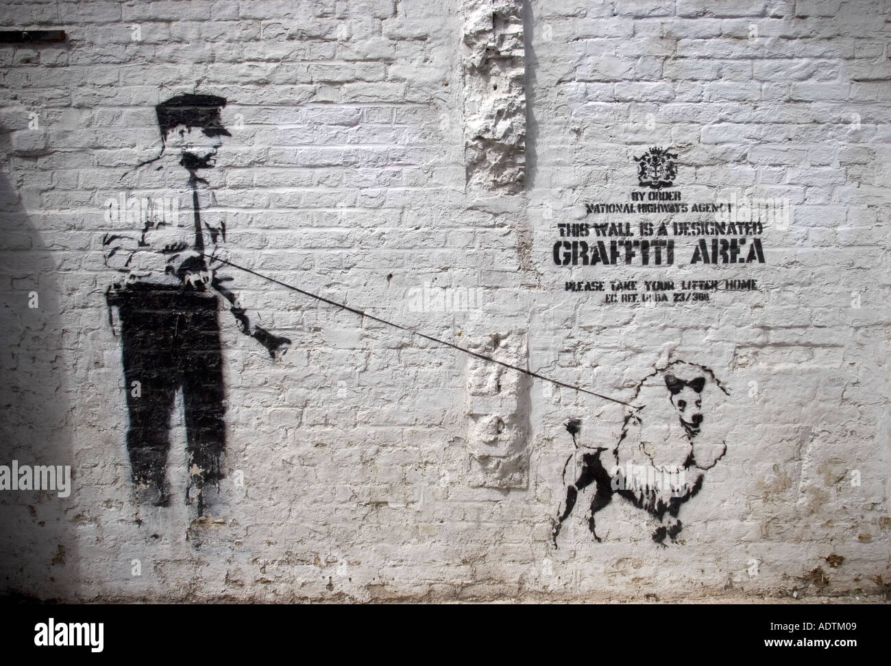 Street Mural Hoxton London England UK Stock Photo - Alamy