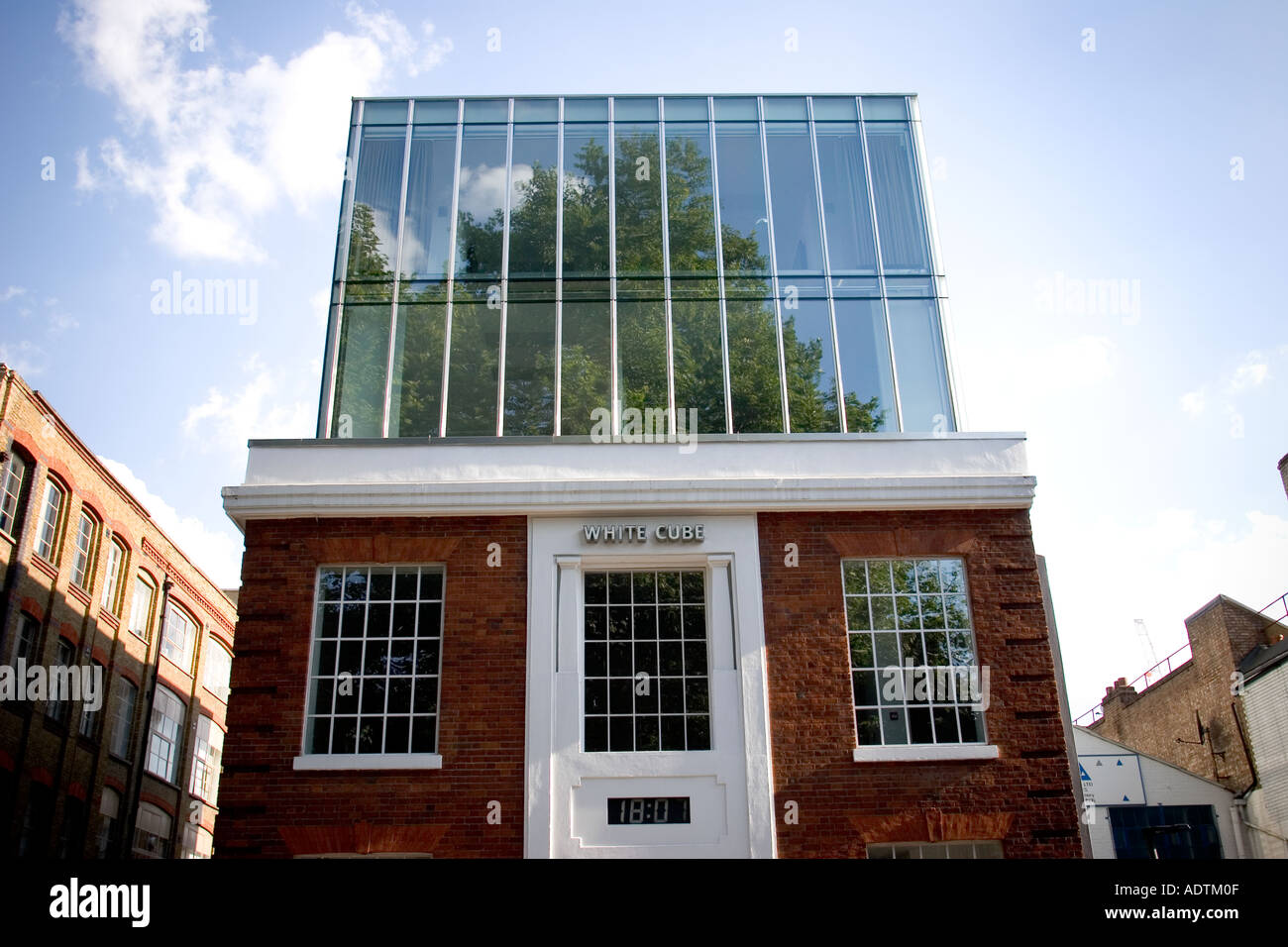 The White Cube Gallery Hoxton London England UK Stock Photo - Alamy