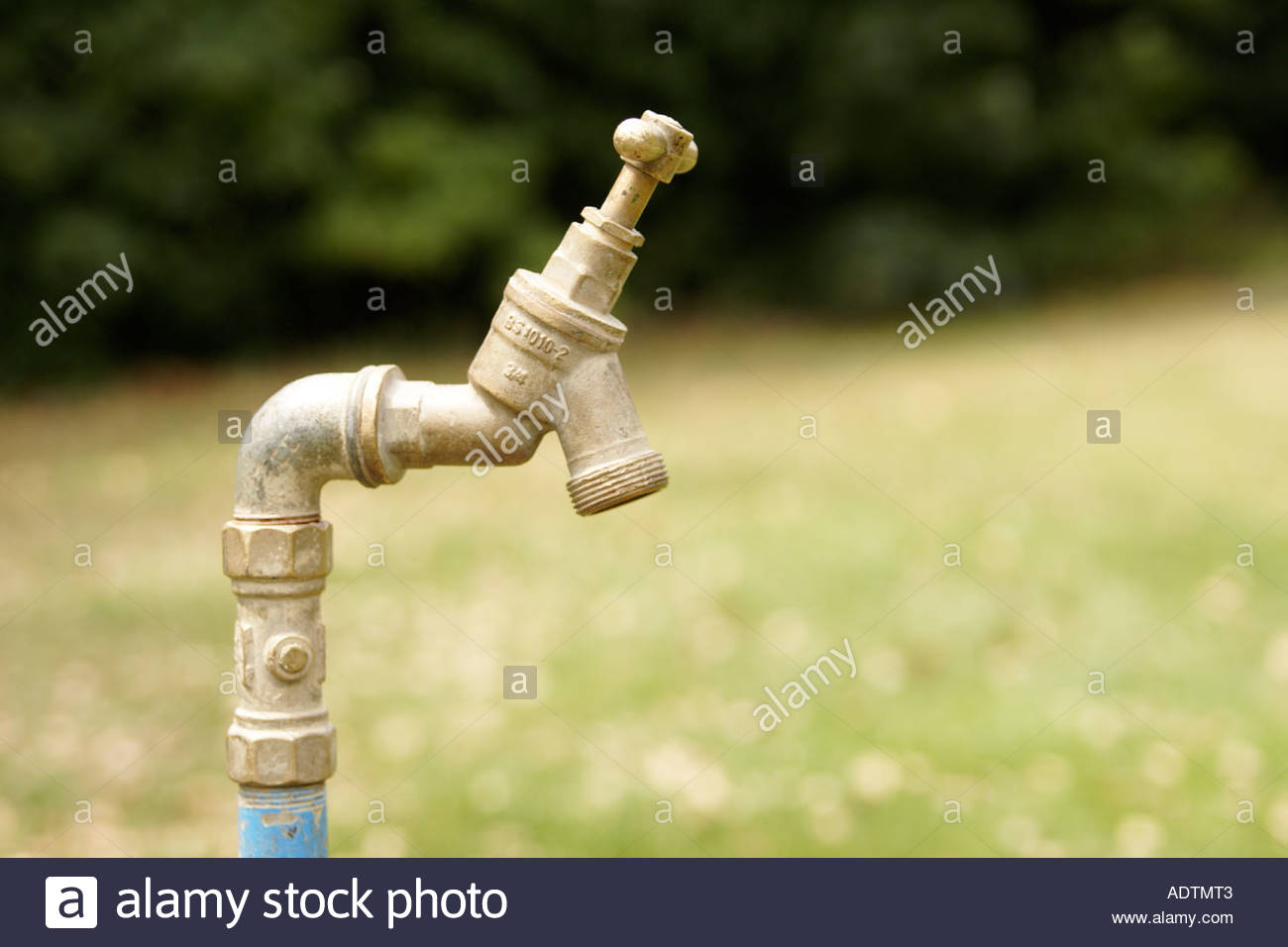 Tap Stand Pipe Water Supply Stock Photos & Tap Stand Pipe Water Supply ...
