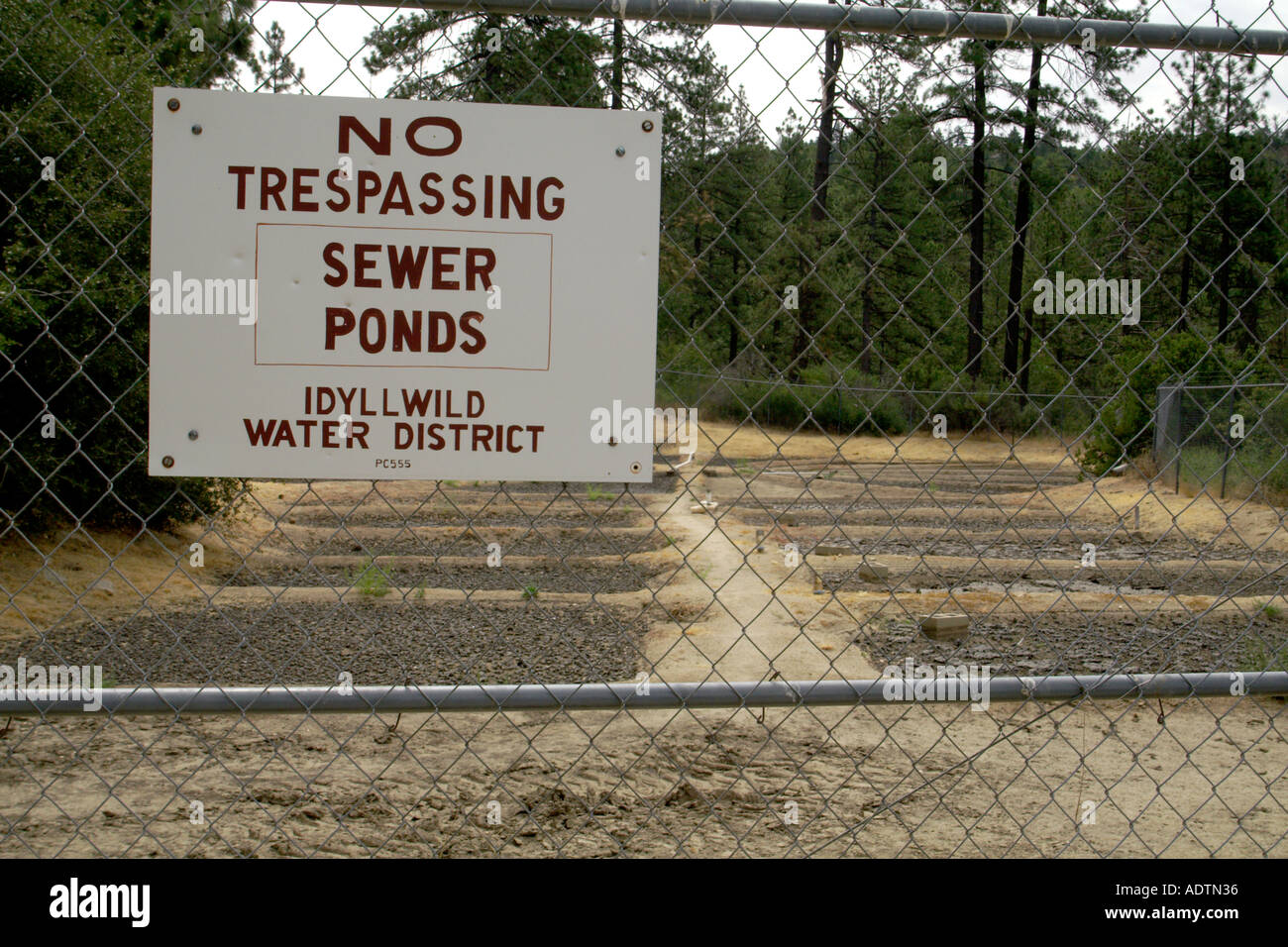 Sewage system signage hi-res stock photography and images - Alamy