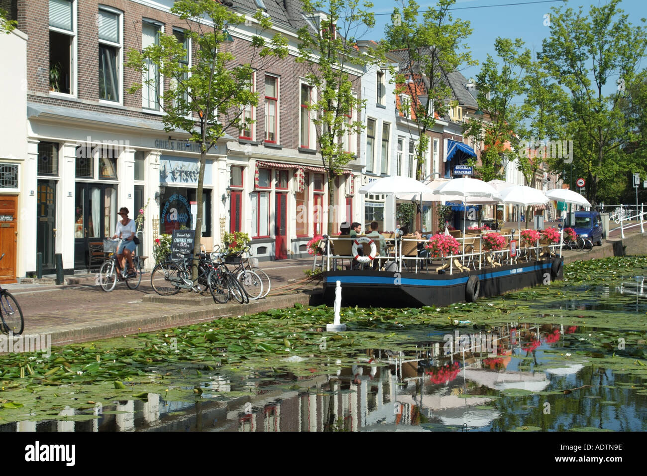 Delft The Netherlands canalside cafe restaurant Stock Photo - Alamy