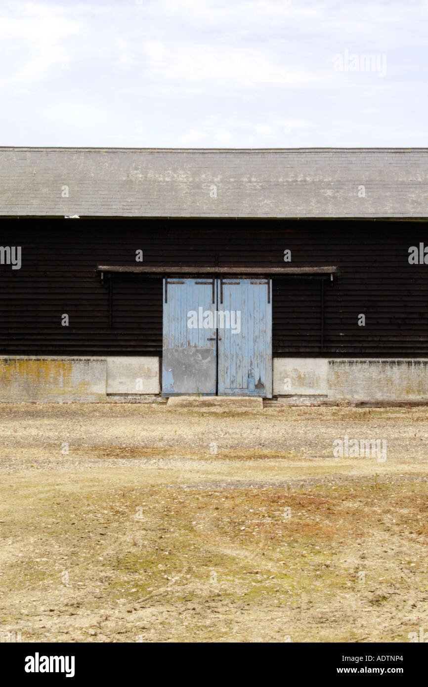 Old english farmyard hi-res stock photography and images - Alamy