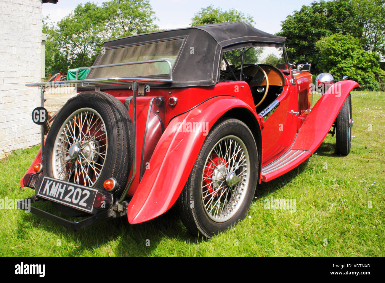 Mg ta sports car High Resolution Stock Photography and Images - Alamy