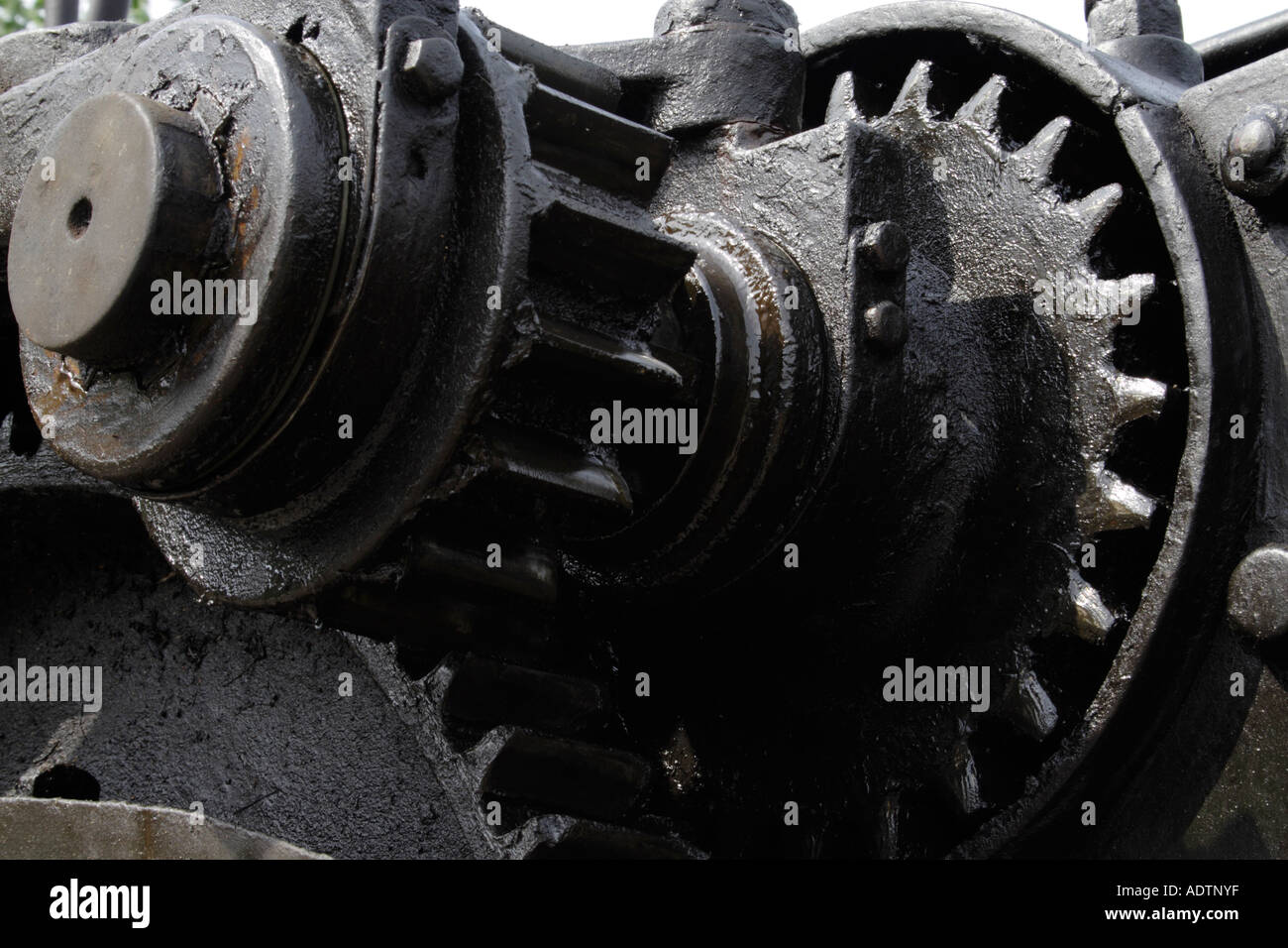 Oily gears hi-res stock photography and images - Alamy