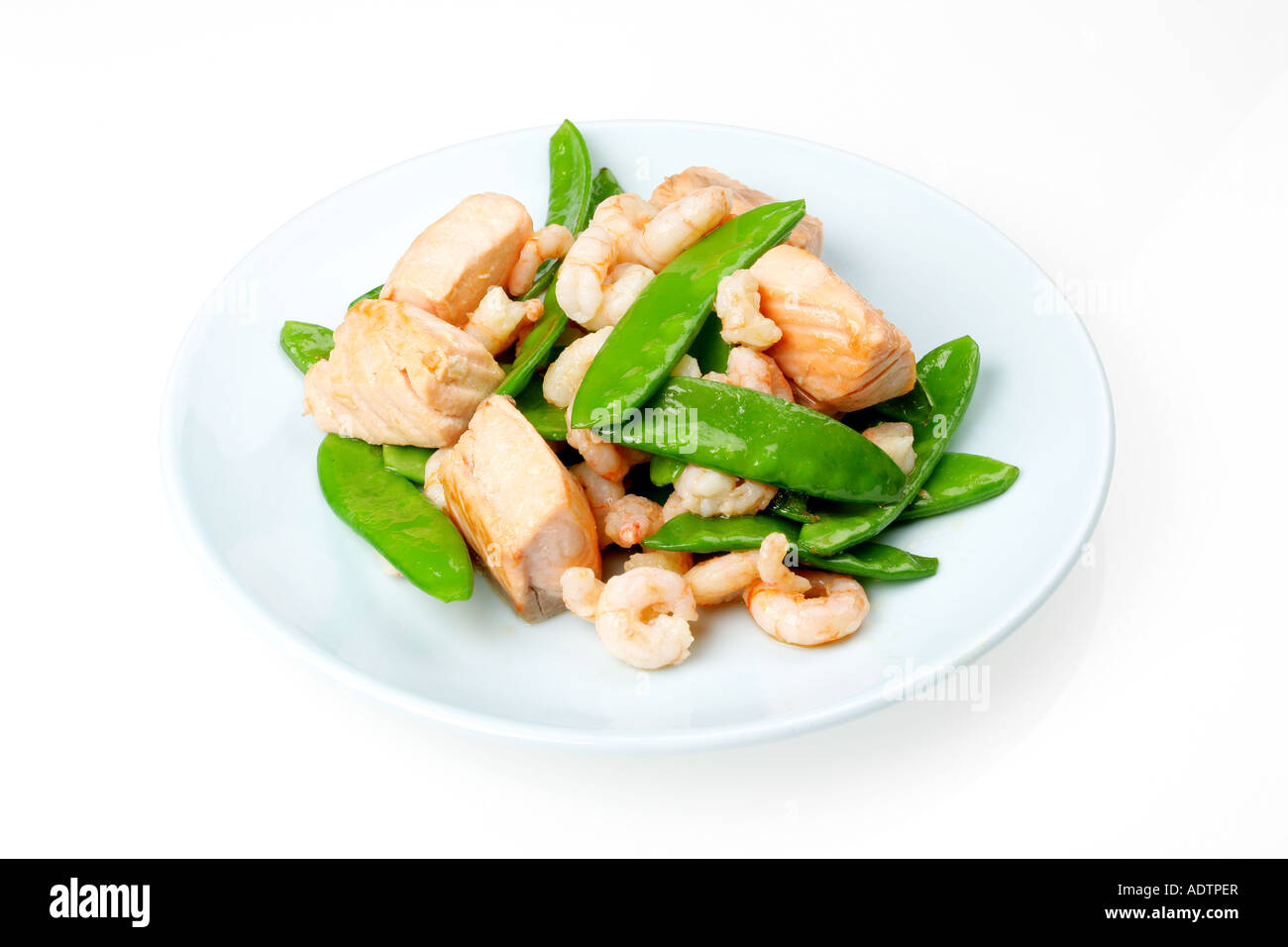 Salmon Prawn and Mange Tout Stir Fry Stock Photo - Alamy