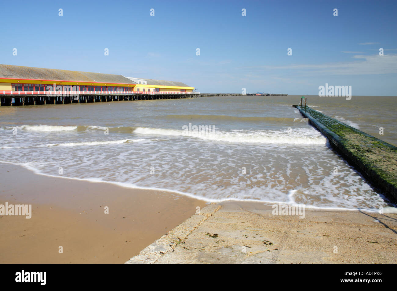 Walton on the Naze beach Stock Photo - Alamy