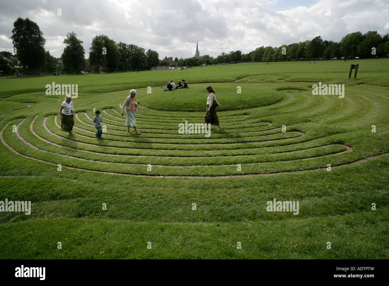 Turf labyrinth hi-res stock photography and images - Alamy