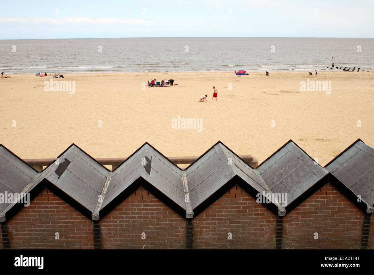 Beach huts and beach at Lowestoft, Suffolk, England Stock Photo - Alamy